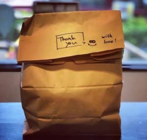 Thank You Note for Delivery Man (20 Examples You Can Use) - For Your ...