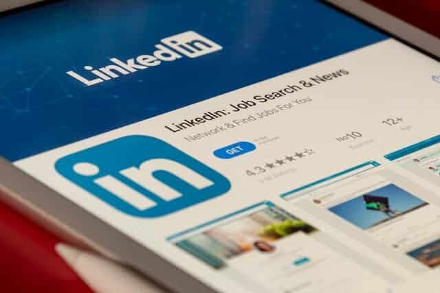 3 Sample Messages To Hiring Managers On LinkedIn To Use For Your Massage Needs